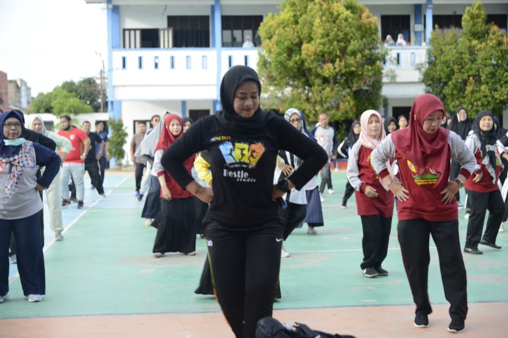 Guru – SMA NEGERI 3 BATAM